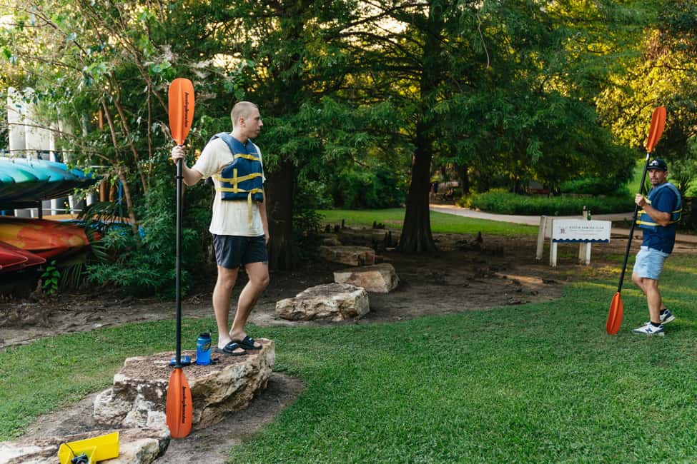 Austin: Sunset Bat Watching Kayak Tour | GetYourGuide