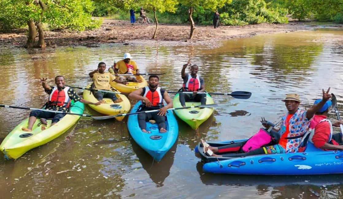 ZANZIBAR : Kayak dans les mangroves de l'île d'Uzi avec option déjeuner ...
