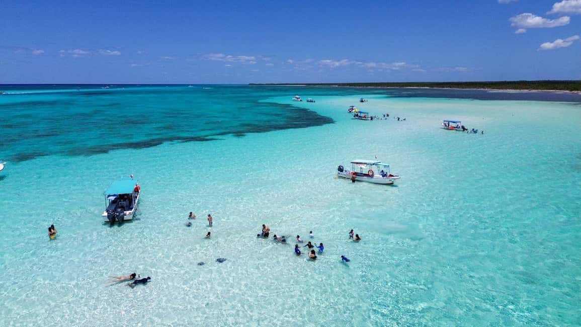 Cozumel: KUZÁ Beach Park Access and El Cielo Snorkel Trip | GetYourGuide