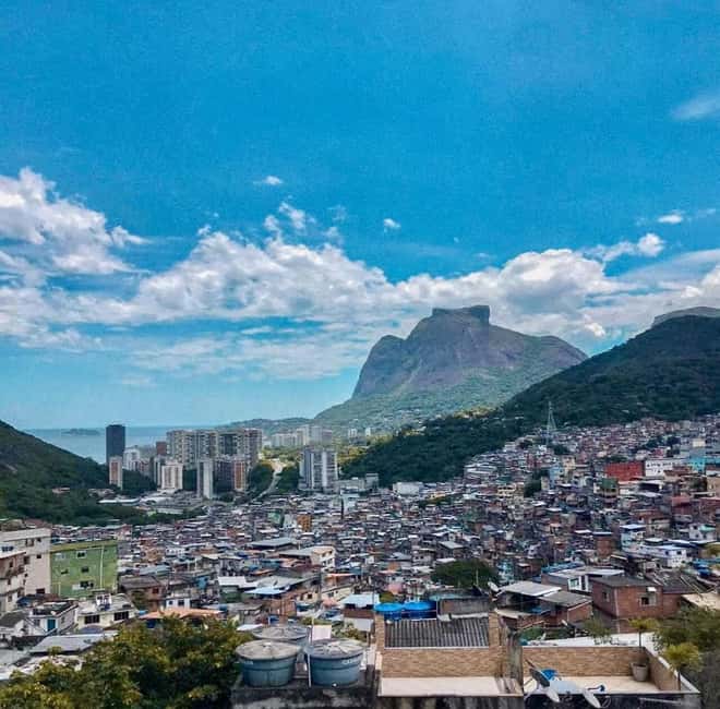 Rio: Immersive Rocinha Favela Tour mit einem ortskundigen Guide ...