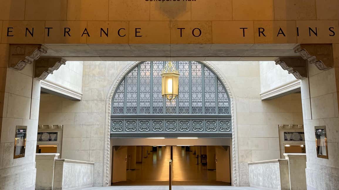 Toronto: Experience PATH - A 32km/24mile underground walkway | GetYourGuide