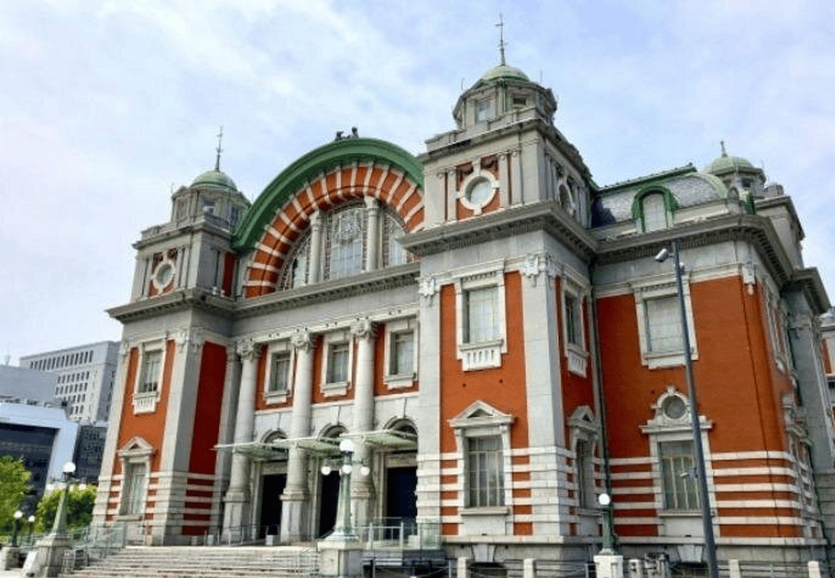 Osaka: Old Town Highlights and Castle Park Walking Tour | GetYourGuide