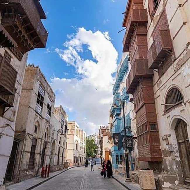 Yeda: tour de 5 días con Medina, Taif y el mar Rojo | GetYourGuide