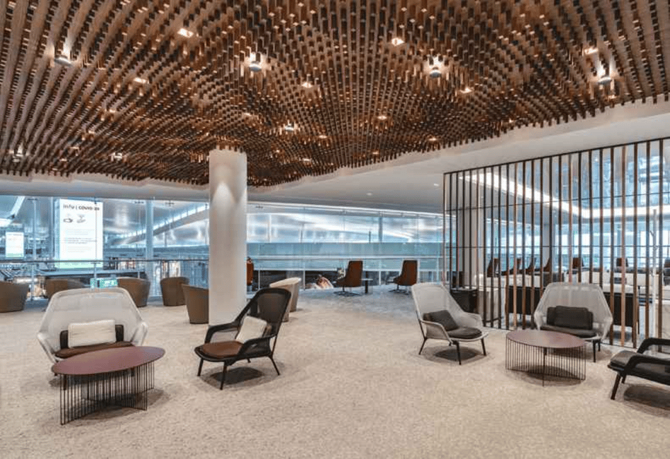 Barcelona: El Prat Airport Sala VIP Lounge Access | GetYourGuide