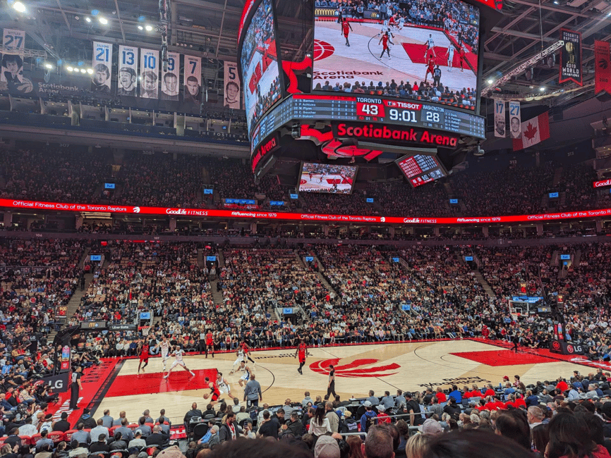 Toronto: Toronto Raptors NBA Game Ticket at Scotiabank Arena | GetYourGuide