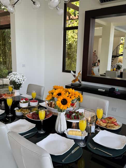 Jaco Private Chef Breakfast. | GetYourGuide