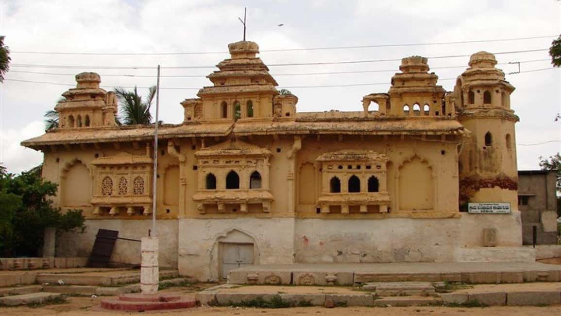 Hampi: 2-Day Guided Tour with Coracle Ride | GetYourGuide