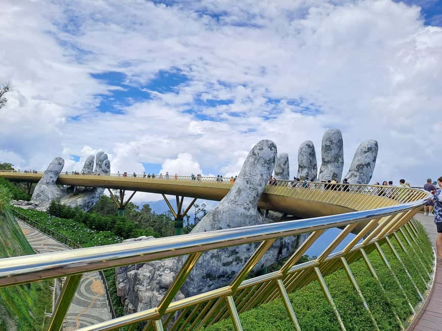 Bana Hills & Golden Hand Bridge Tour από Hoi An/ Da Nang | GetYourGuide