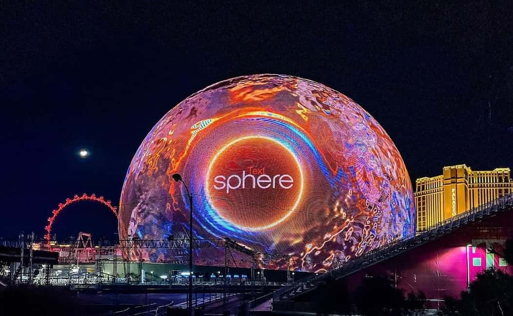 Las Vegas Night Tour & Fremont St. Experience, Downtown LV | GetYourGuide