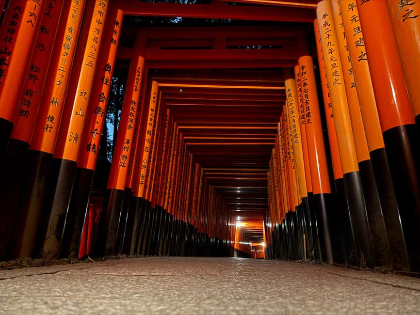 Kyoto Fushimi-Inari Night Walking Tour | GetYourGuide