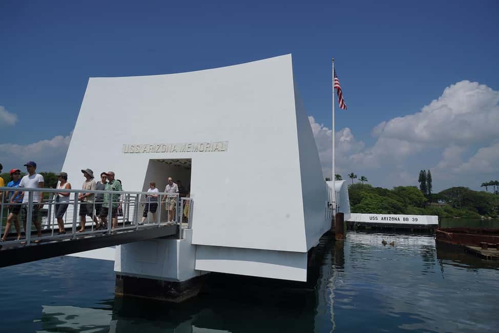 Private Pearl Harbor - USS Arizona and USS Missouri | GetYourGuide