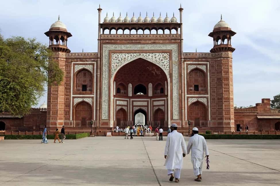 From Delhi: Private Taj Mahal, Agra Fort & Baby Taj Day Trip | GetYourGuide