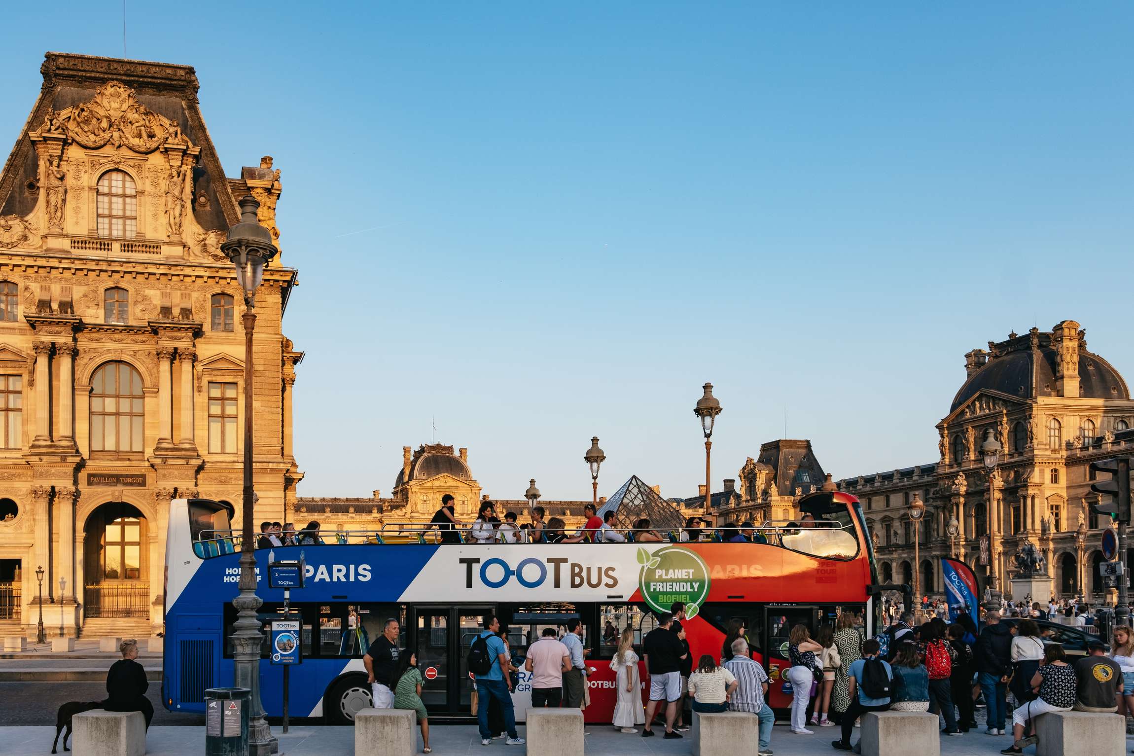 Paris: Night Bus Tour with Audioguide | GetYourGuide