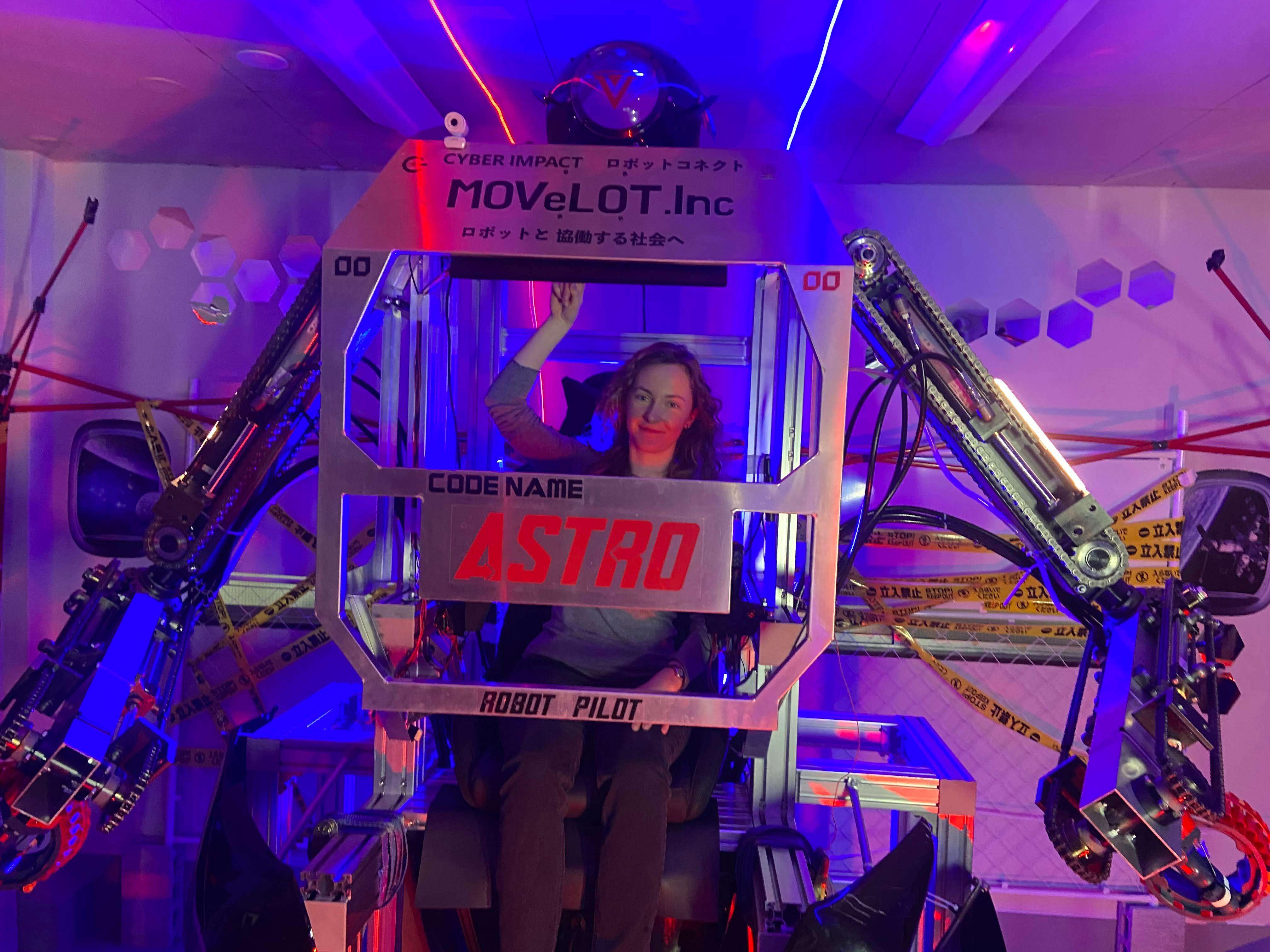Tokyo: Robot Piloting Attraction Ticket | GetYourGuide
