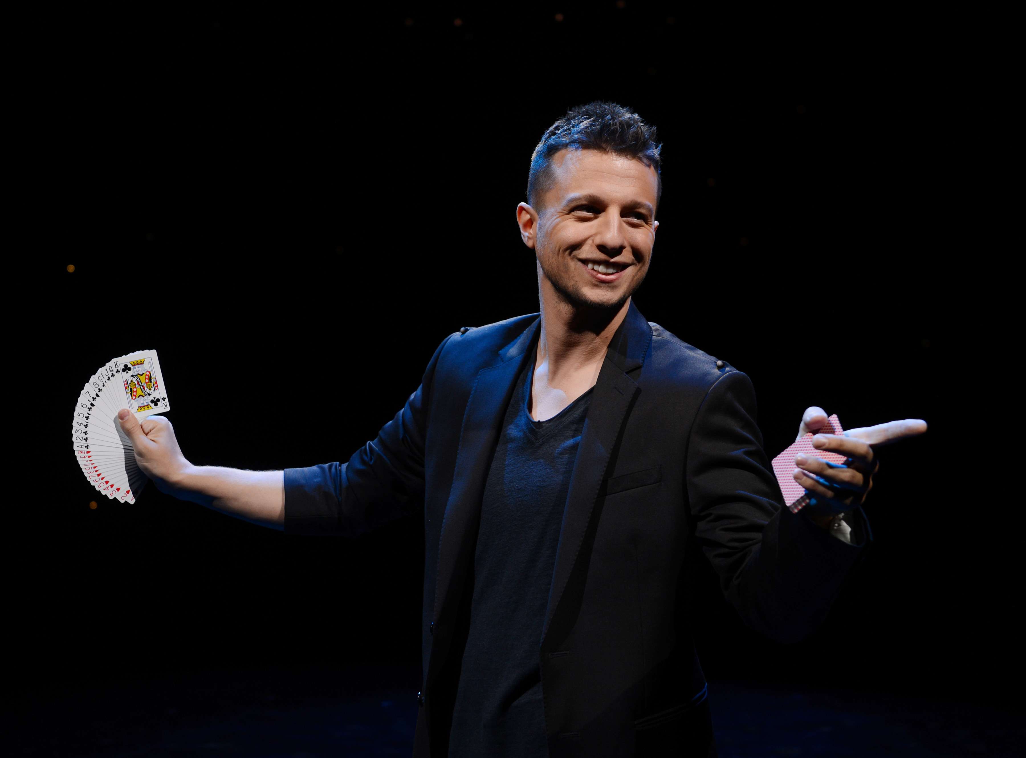 Las Vegas: Mat Franco Magic Reinvented Nightly Show Ticket | GetYourGuide