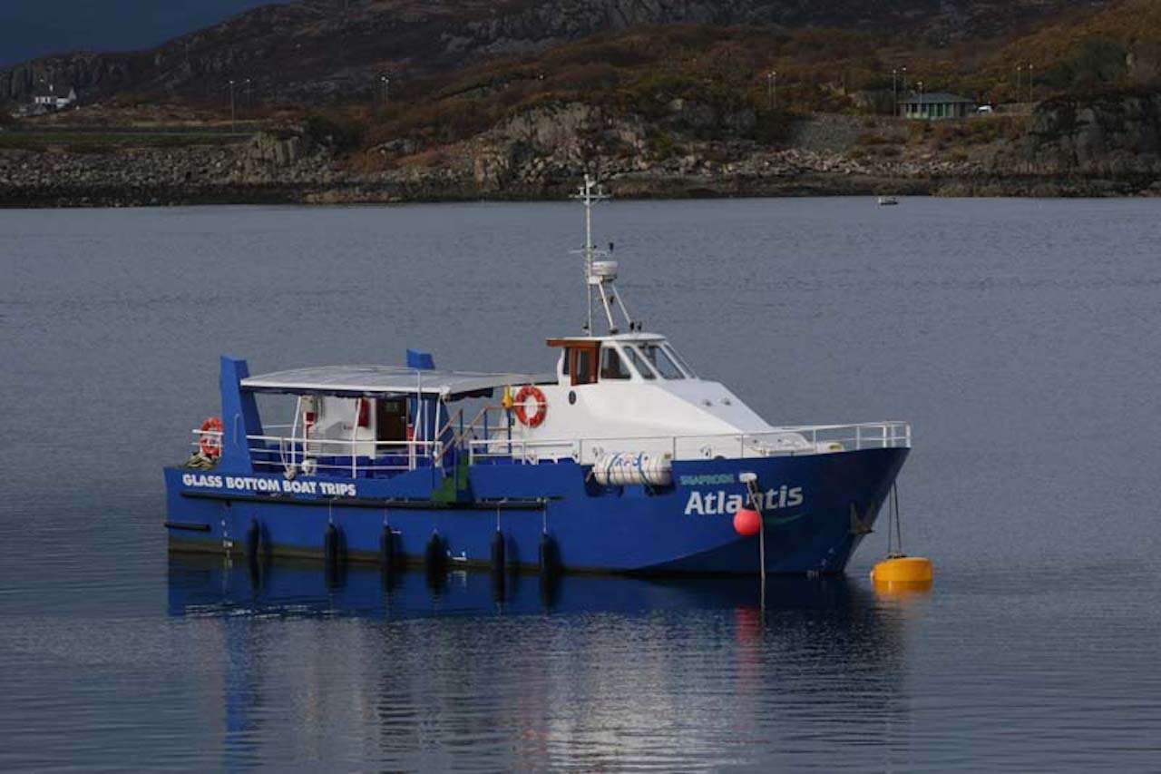 Scottish Highlands: Isle of Skye Glass-Bottom Boat Tour | GetYourGuide