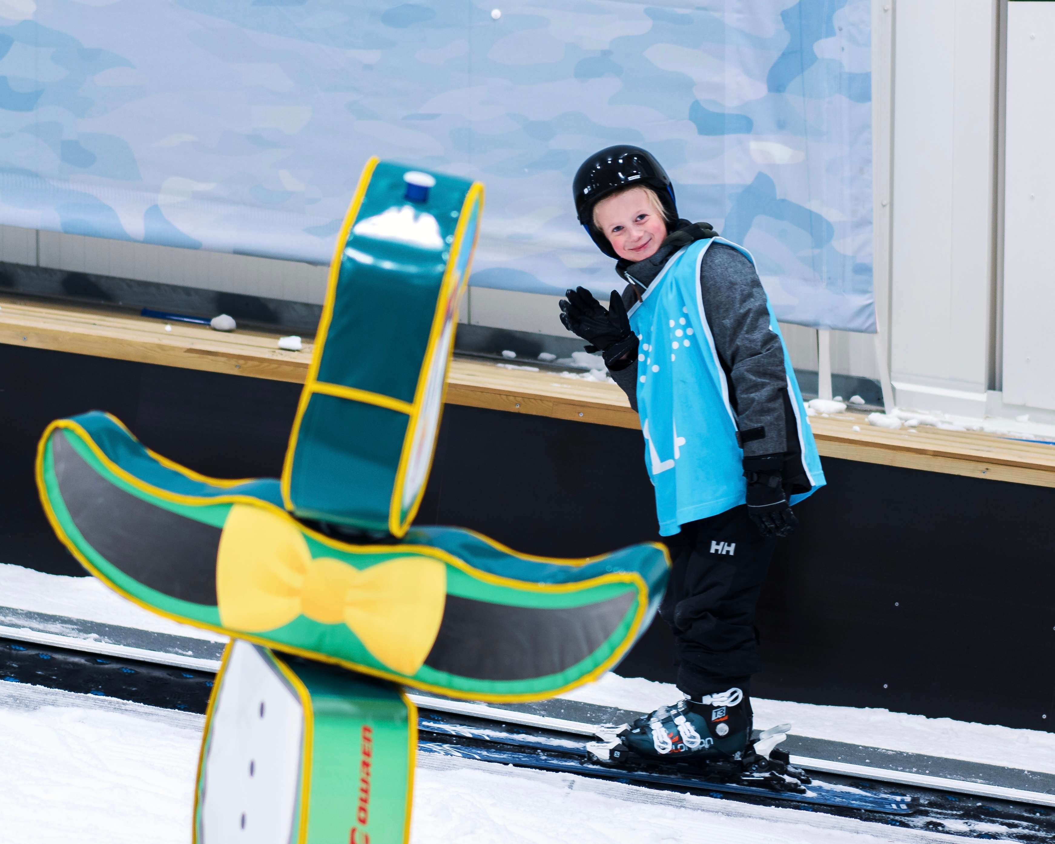 Oslo: Day Pass for Downhill Skiing at SNØ Ski Dome | GetYourGuide