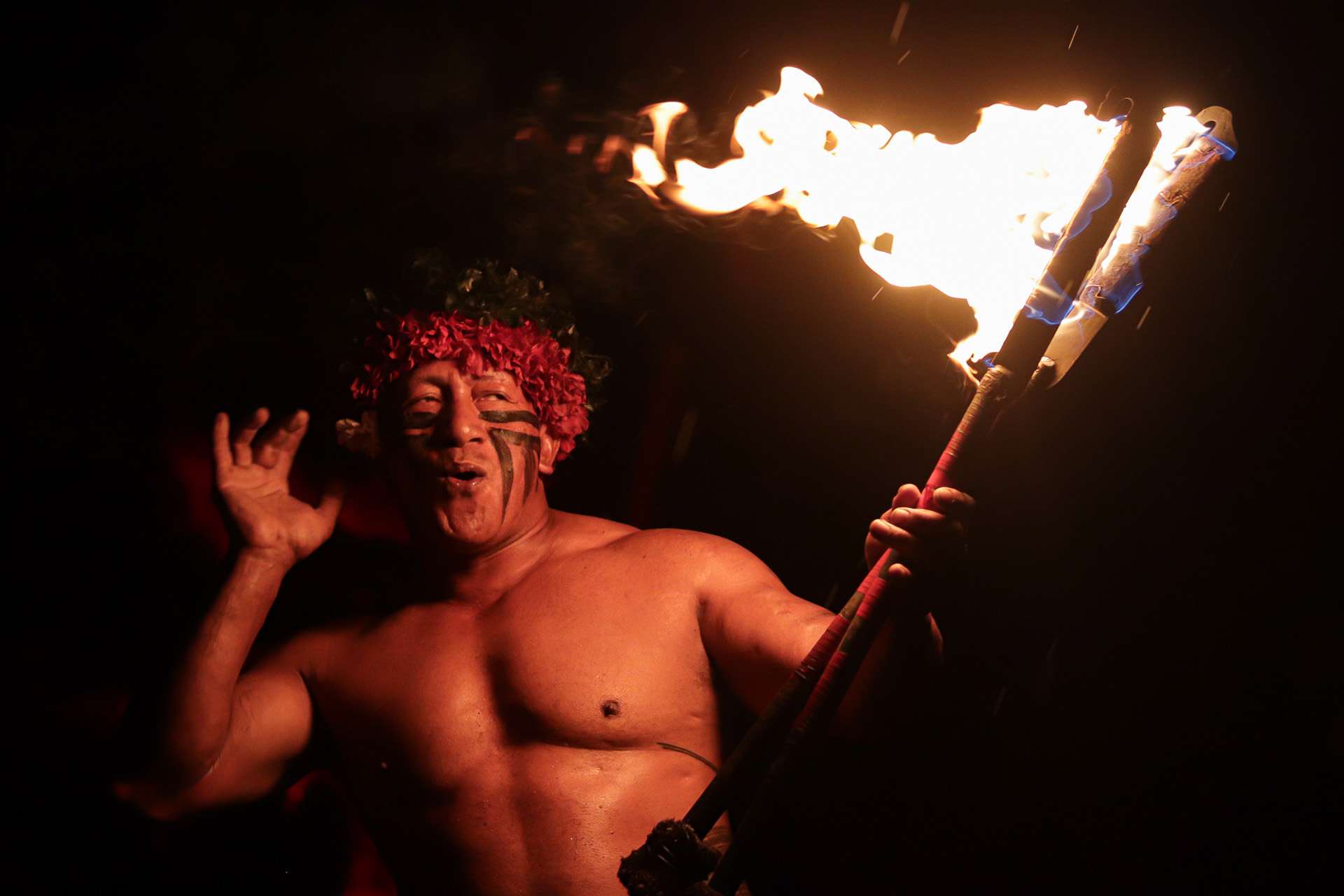 Oahu: Chief's Luau Dinner Show | GetYourGuide