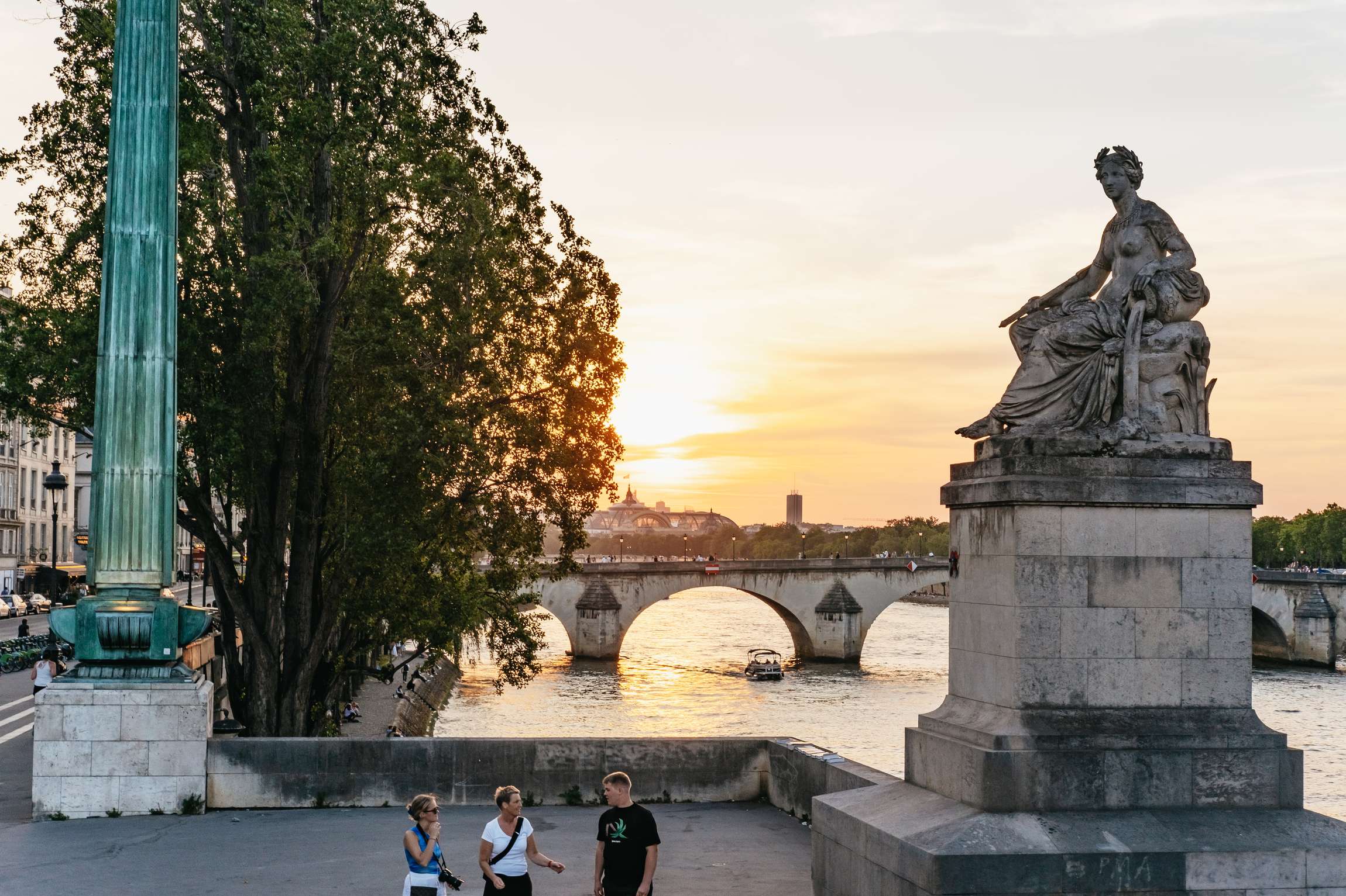 Paris: Night Bus Tour with Audioguide | GetYourGuide