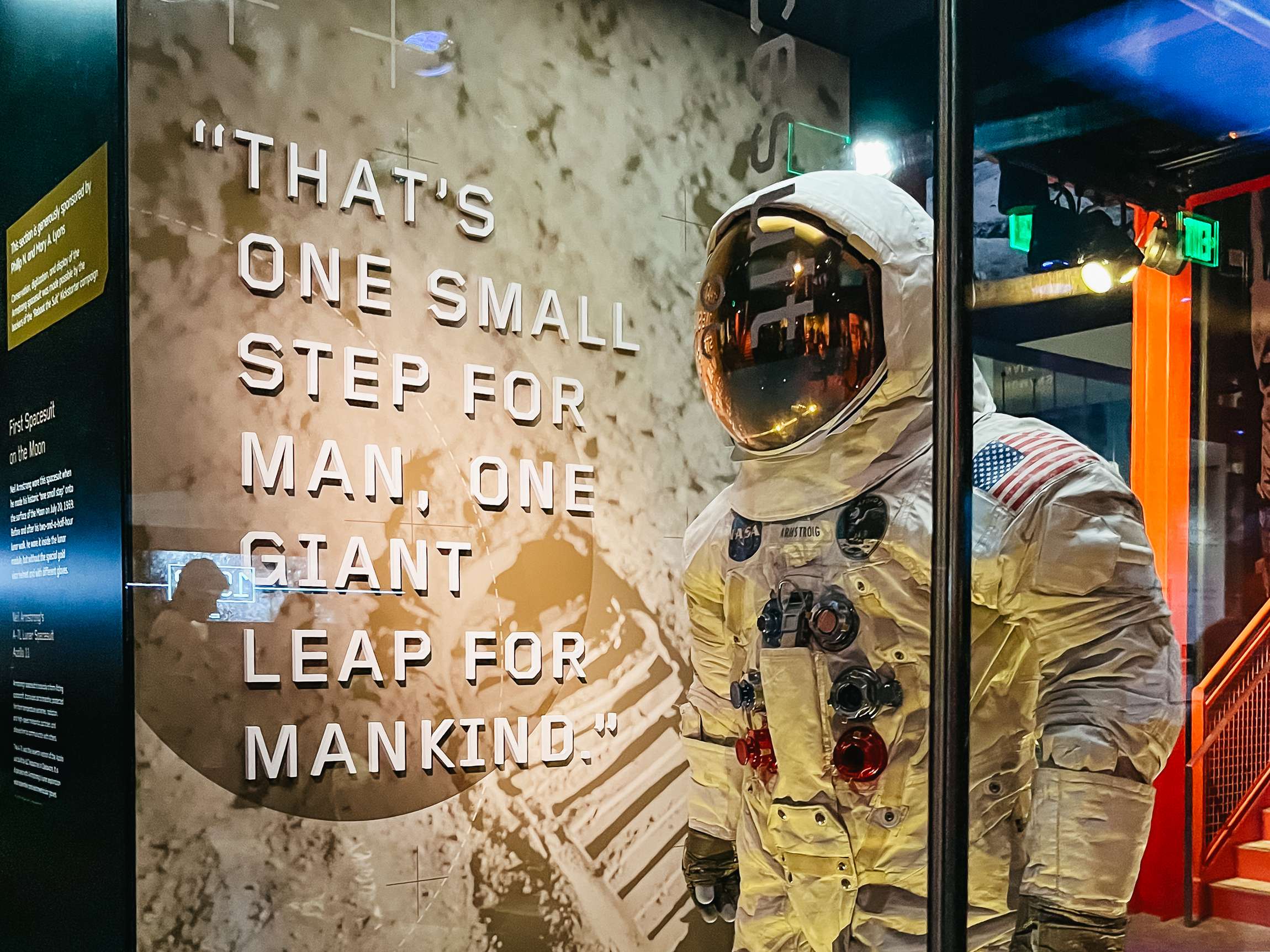 Smithsonian National Museum of Air & Space: Guided Tour | GetYourGuide