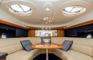 Lagos: luxe jachtcharter met drankjes en tapas | GetYourGuide