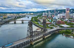 Portland: City and Columbia River Gorge Waterfalls Tour | GetYourGuide