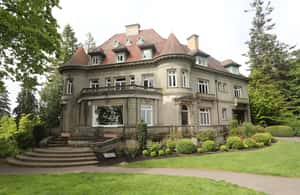 Portland: City and Columbia River Gorge Waterfalls Tour | GetYourGuide