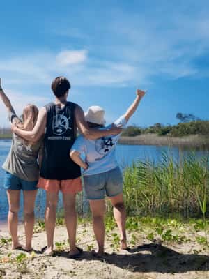 Fra Brisbane: Dagstur til Bribie Island og tur i firehjulstrækker | GetYourGuide