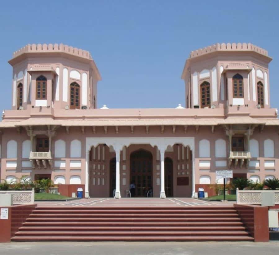 Surat: 1-Day Cultural and Historical Sightseeing Tour | GetYourGuide