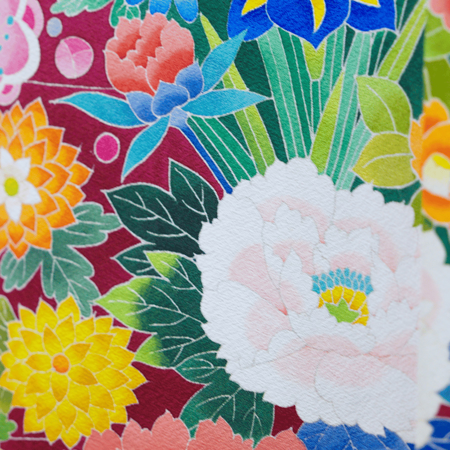 Colors of Kanazawa: City Tour with Kenrokuen and Kaga Yuzen | GetYourGuide