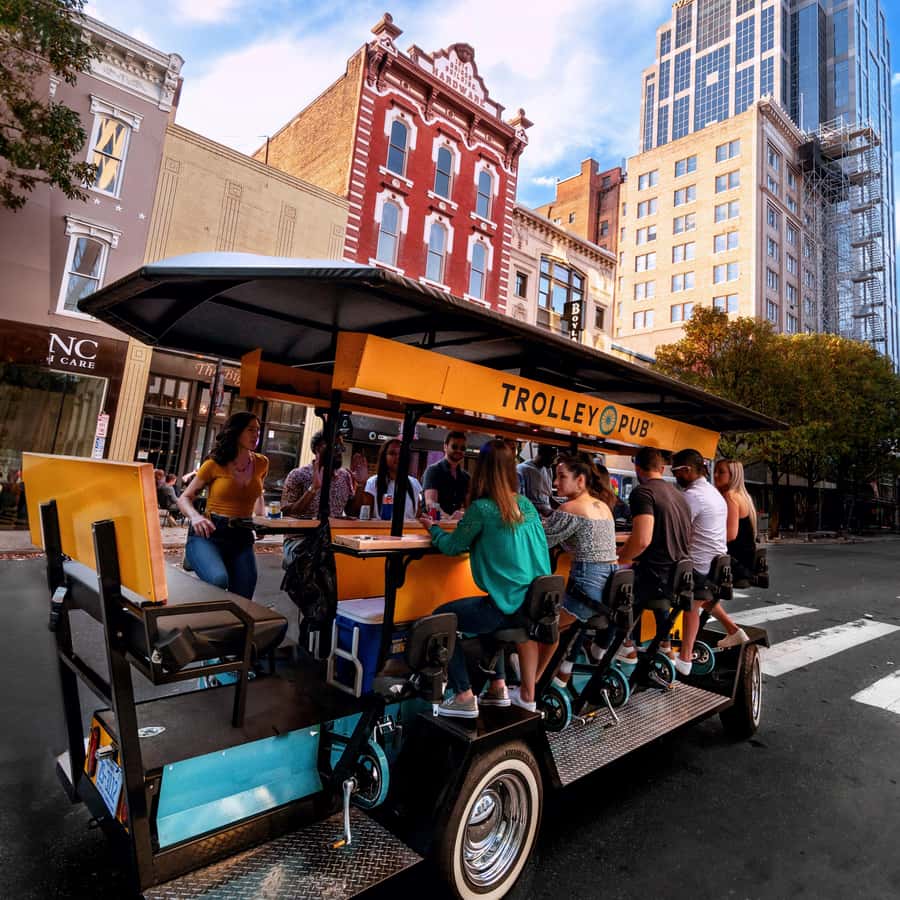 Austin: Trolley Pub Austin Public Mixer Tour | GetYourGuide
