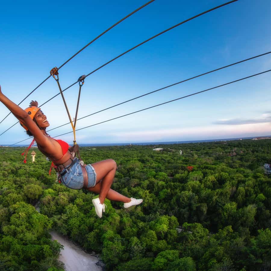 Entrée du parc Xplor | GetYourGuide