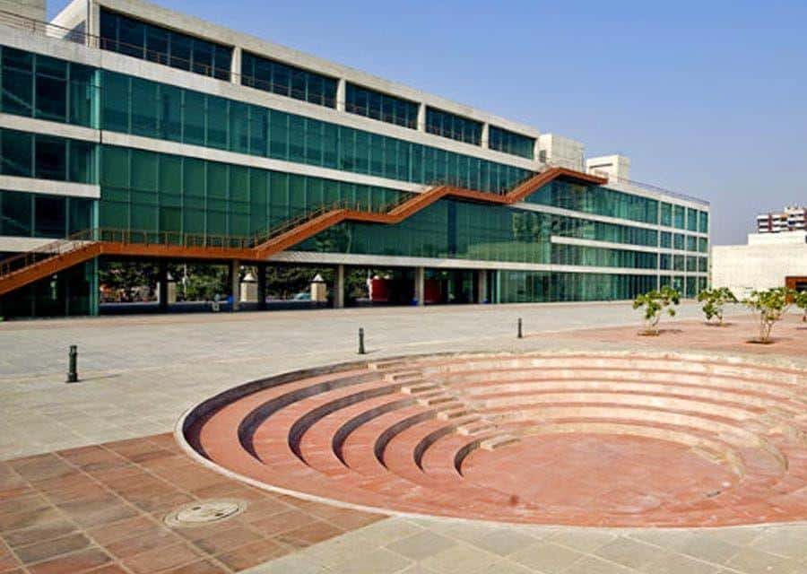 Surat: 1-Day Cultural and Historical Sightseeing Tour | GetYourGuide