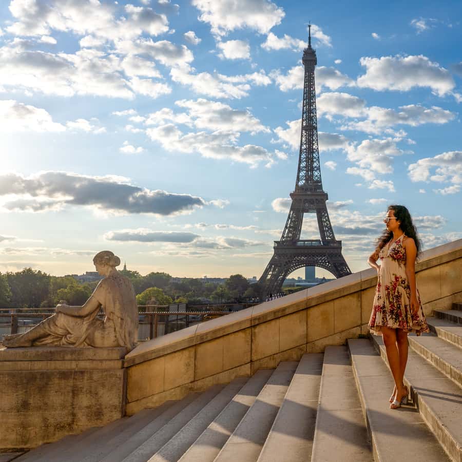 Paris: Private Eiffel Tower Express Photoshoot | GetYourGuide