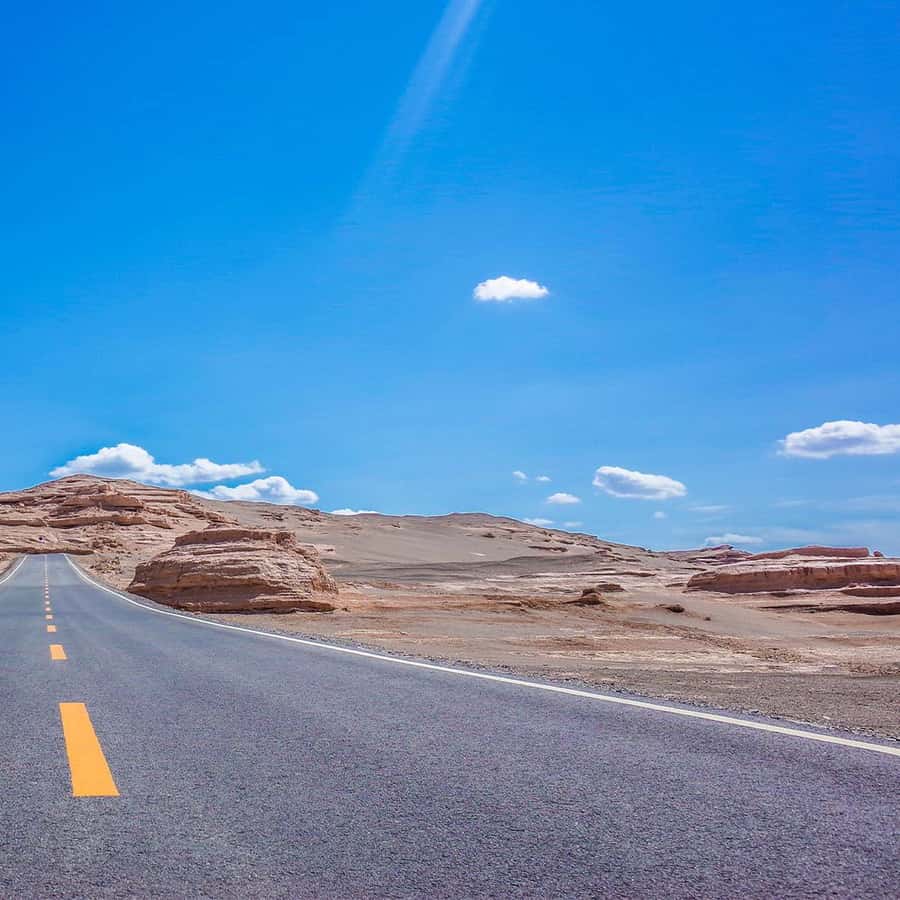 Dunhuang Seidenstraße Tour: Kulturelle Stadt, Yangguan-Pass & Yadan ...