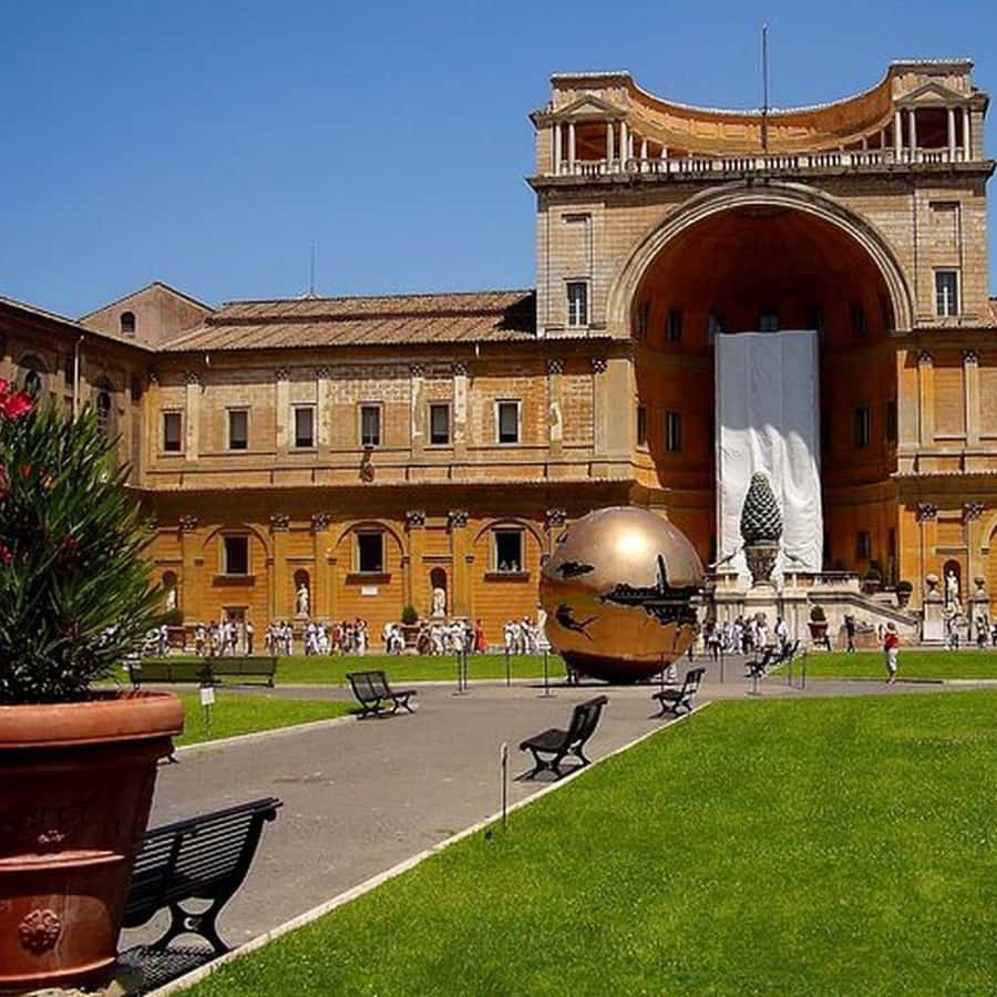Vatican: Private Sistine Chapel & St. Peter's Basilica Tour | GetYourGuide