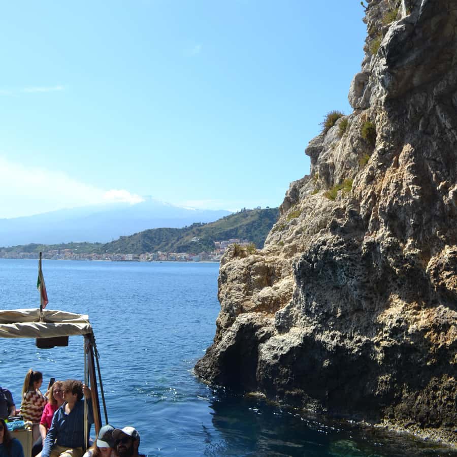 Taormina: White Lotus Tour | GetYourGuide