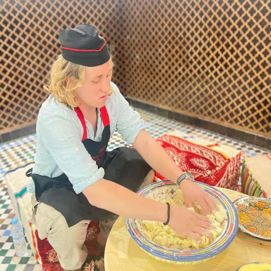 Fez: Moroccan Bread baking and Mint Tea | GetYourGuide