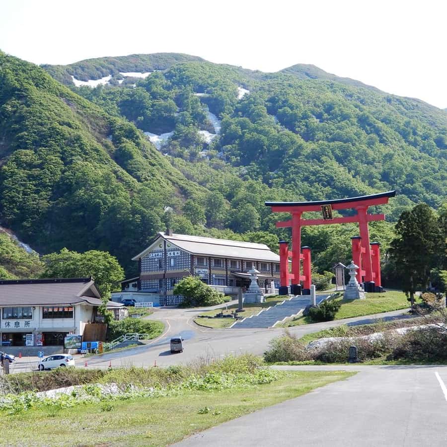 Mount Yudono: Yamabushi Training 2-Day Tour | GetYourGuide