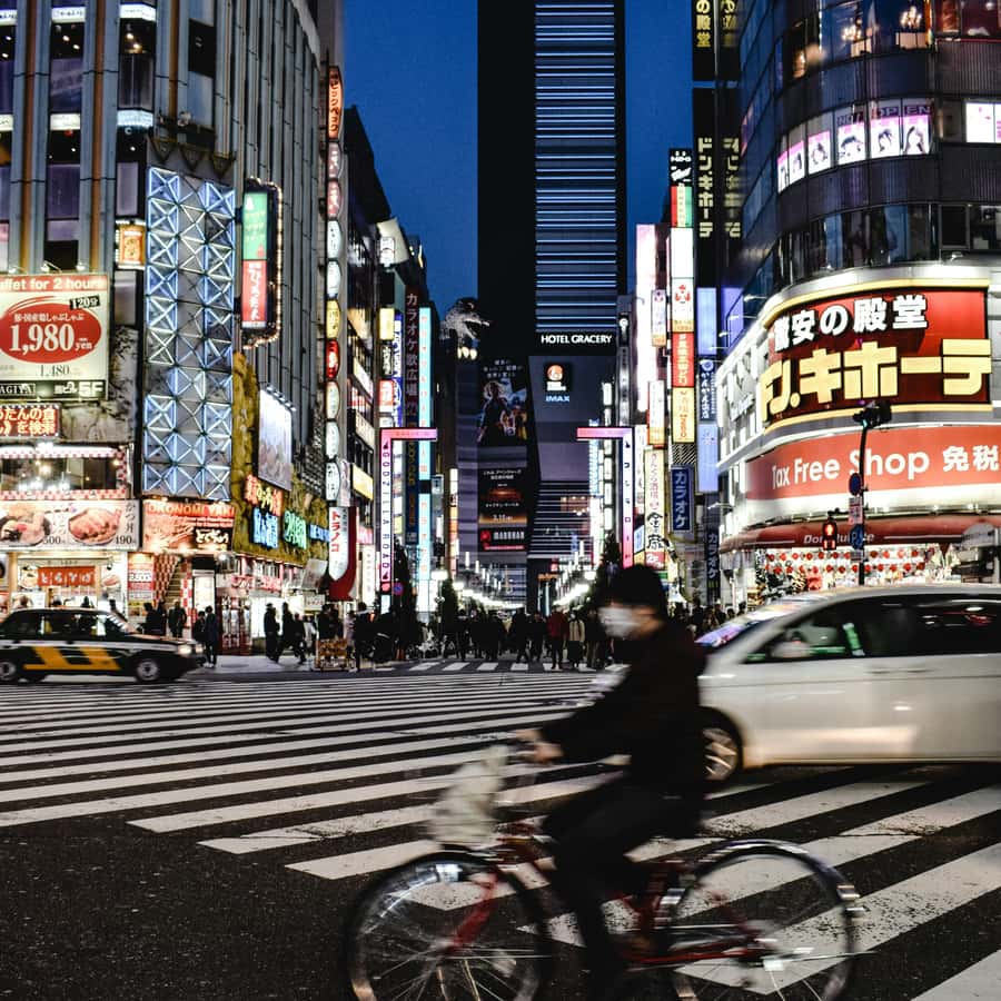 Shinjuku: Tokyo in High Definition - Walking Tour | GetYourGuide