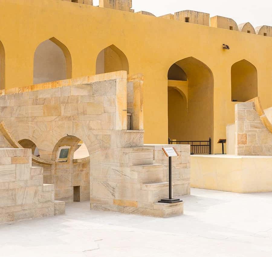 Guided Jaipur Tour: Hawa Mahal, Jantar Mantar & City Palace | GetYourGuide