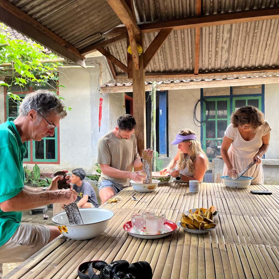 Tetebatu: Guided Village Cycling Tour with Lunch | GetYourGuide