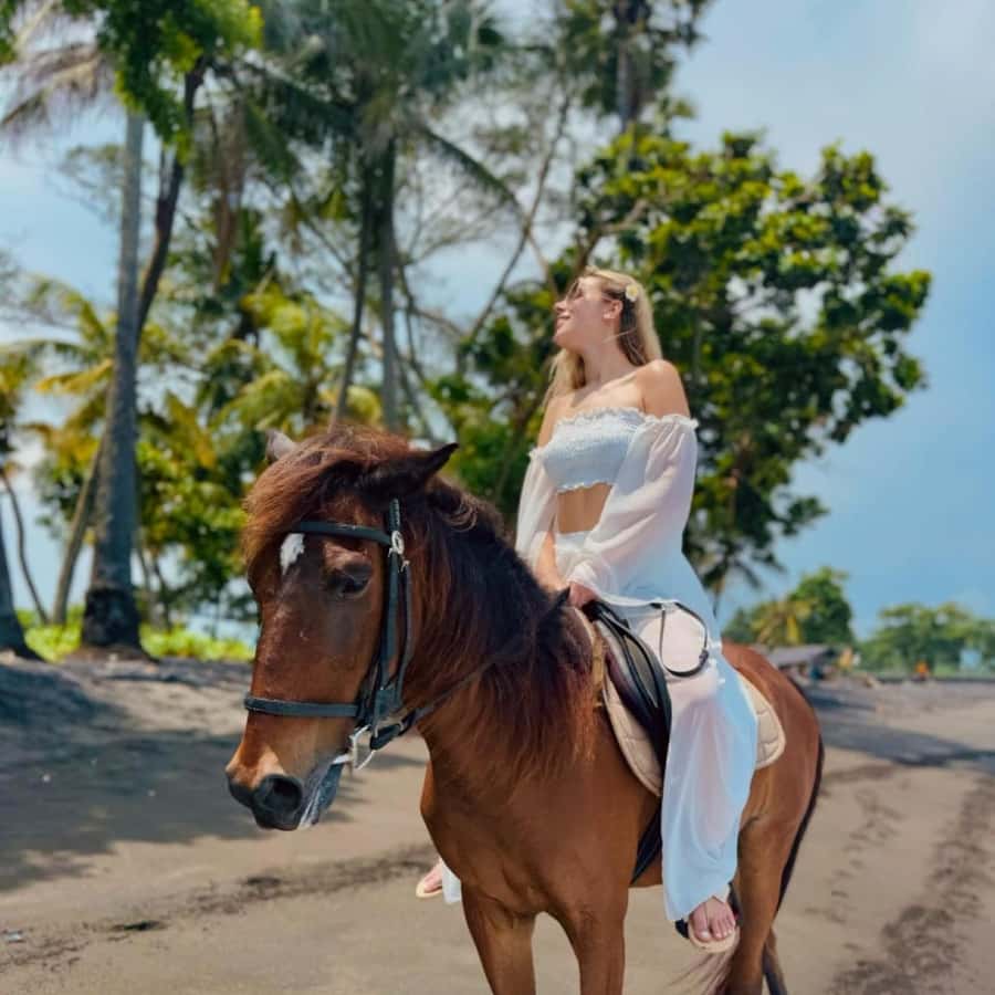 Bali: Horseback Tour Through Saba Beach and Local Temples. | GetYourGuide