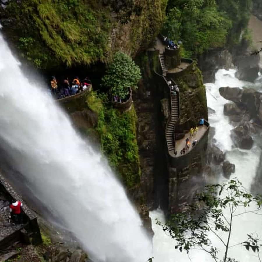 Pailon Del Diablo & Waterfalls Route + Mano de Dios + Tree House Ec ...
