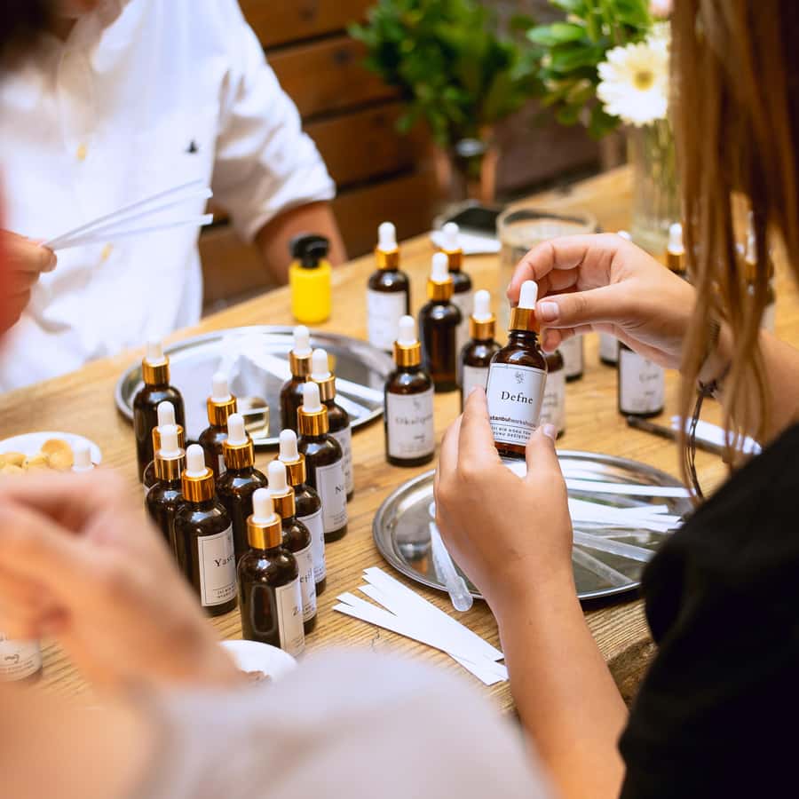 Istanbul: Perfume Making Workshop with Snacks and Drinks | GetYourGuide