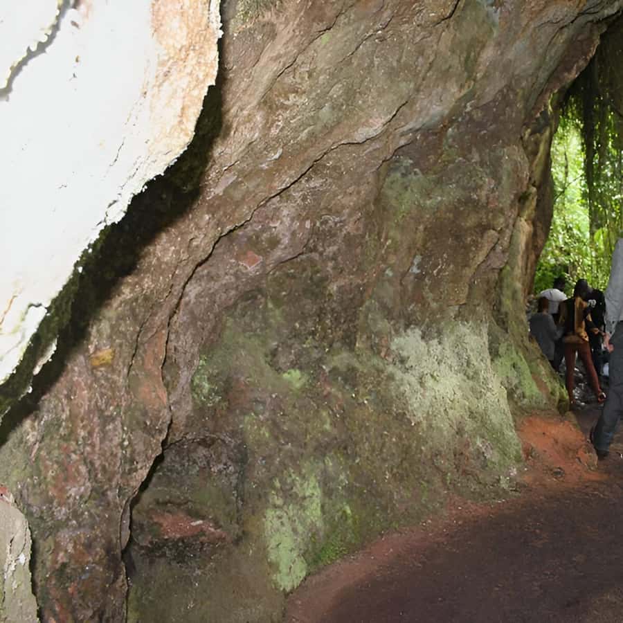 Fort Portal: Amabere Caves, Crater Lakes, and Palace Tour | GetYourGuide