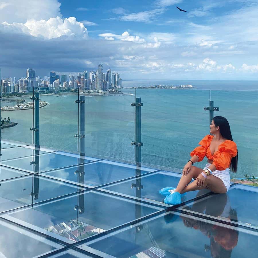 Panama City: Poin Glass Observation Deck Ticket with VR Tour | GetYourGuide