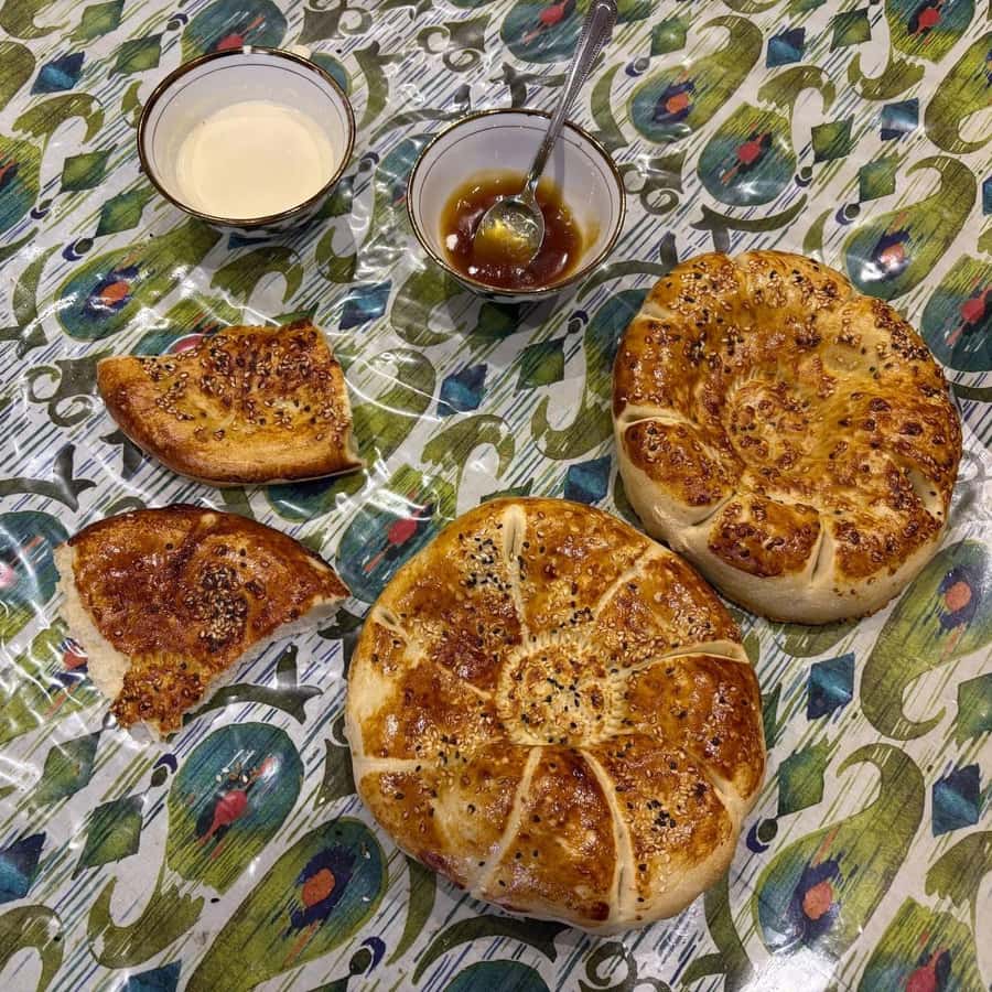 Tashkent: Bake Uzbek Bread + Chorsu Bazaar | GetYourGuide