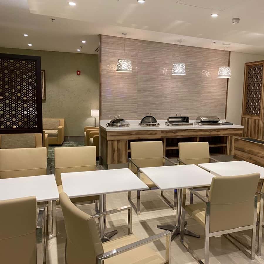 Jeddah Airport (JED): Premium Lounge Access | GetYourGuide