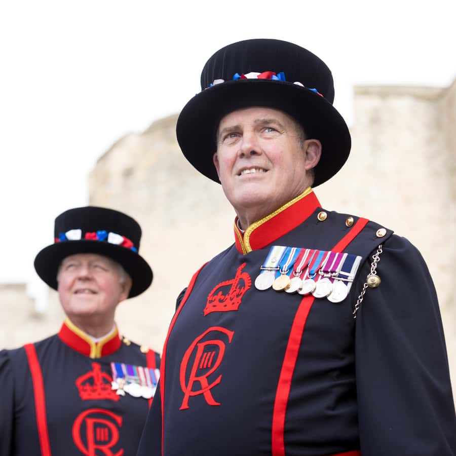 London: Ultimate Welcome to London Sightseeing Tour | GetYourGuide